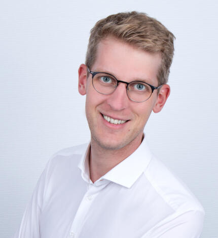 DOTZAUER, Marius, Dr.