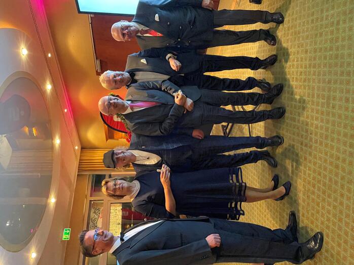 MEET - Batterieforscher Martin Winter mit „Silberner Kiepe“ ausgezeichnet