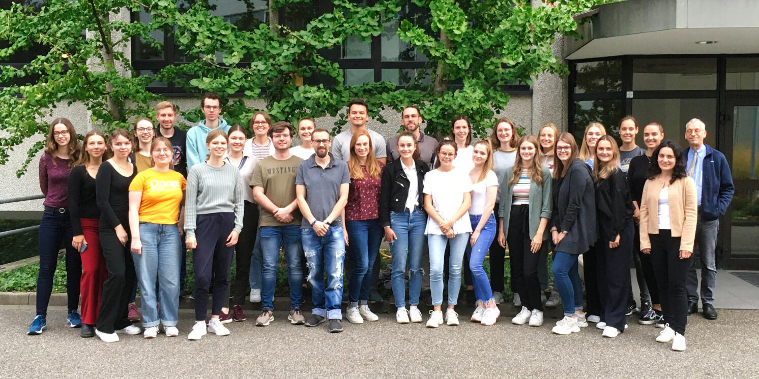 Studenten der Universität Münster besuchen die Dr. Willmar Schwabe GmbH