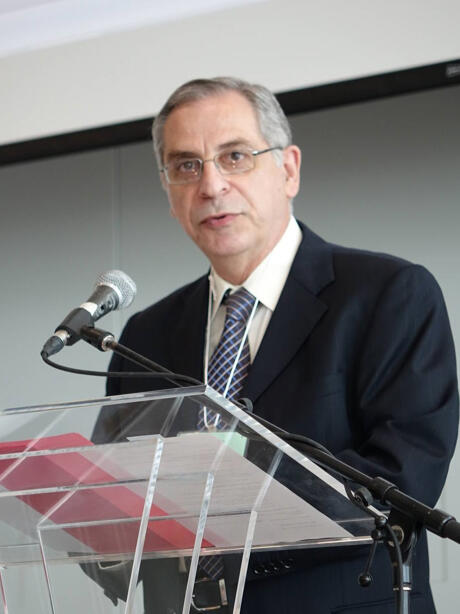 Universität Münster > Religion & Politik > Aktuelles > News RVL George ...