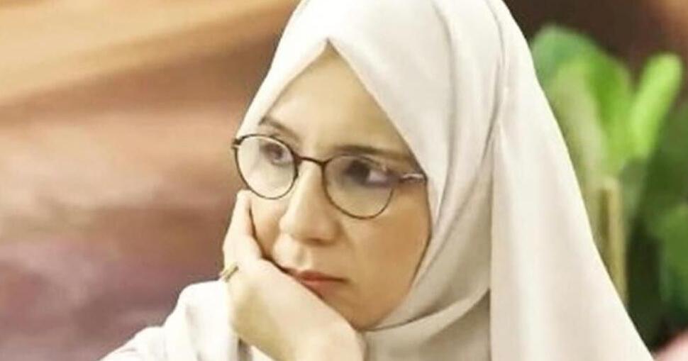 From True “History” to the “He-Story” of Truth: Al-Mawqif as Narration ...