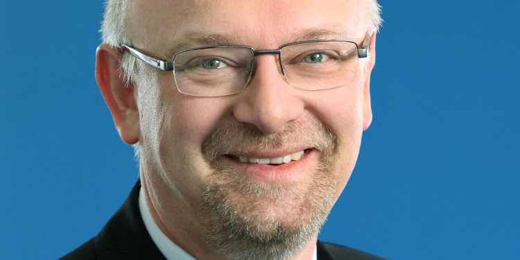 Mit großer Reputation